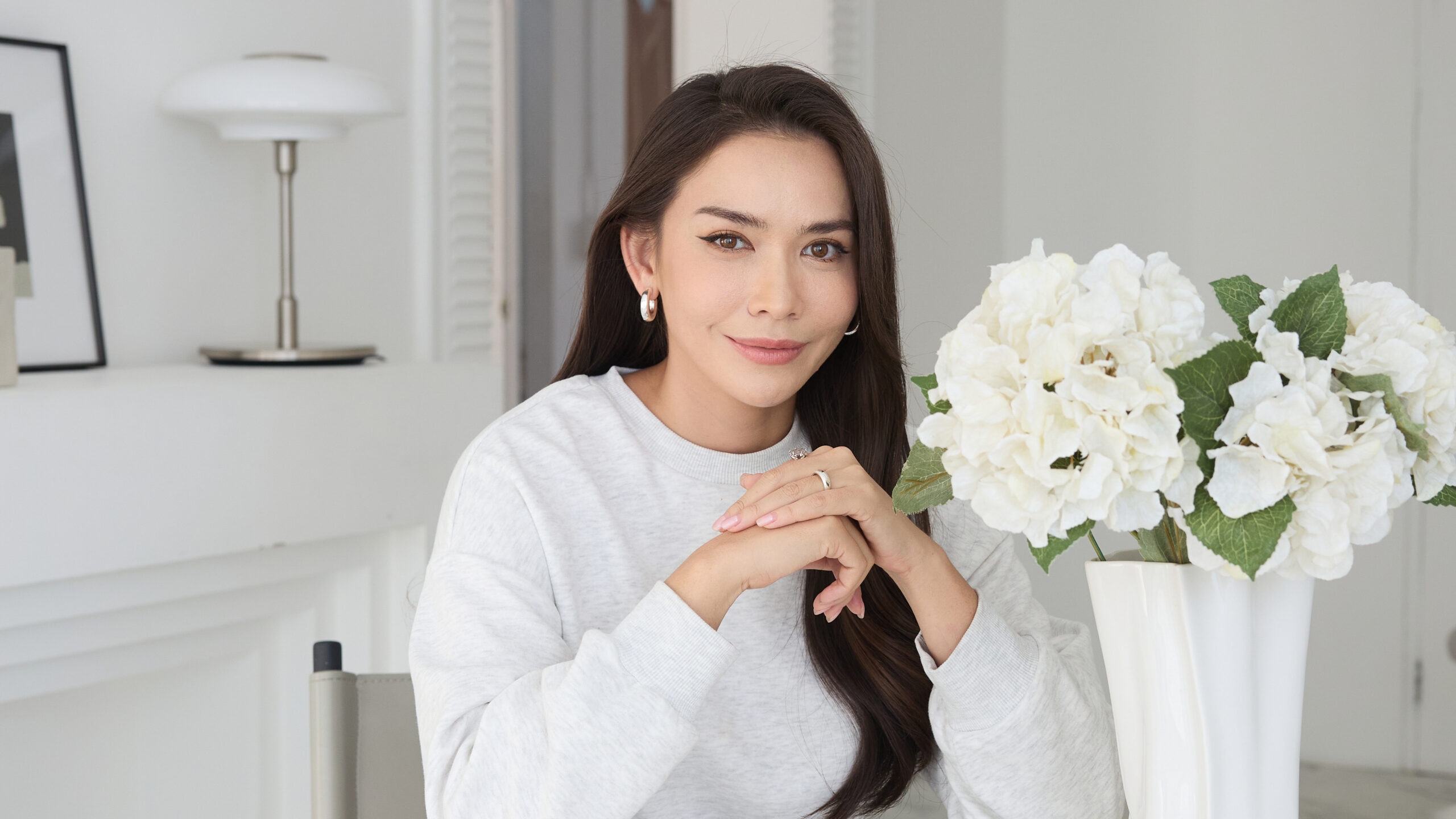 ปรึกษาและทำจิตบำบัดแบบเจอตัว (Private) - Darin Hansen